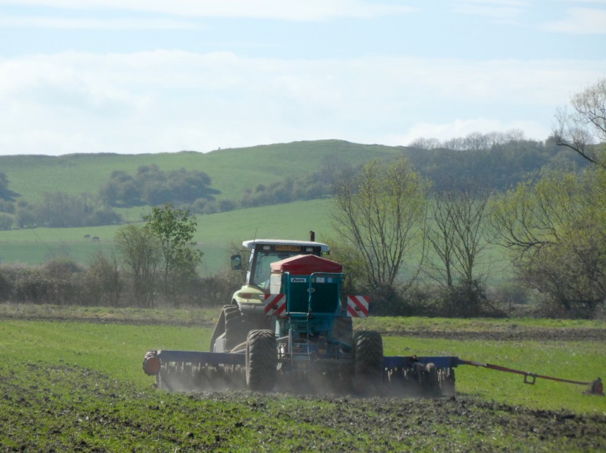class-crawler-tractor2 - Arbor Holiday & Knightcote Farm Cottages